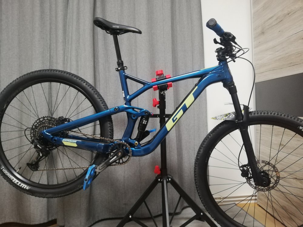 GT Sport Sensor 2020, 29, velikost L | DOOKIE.cz